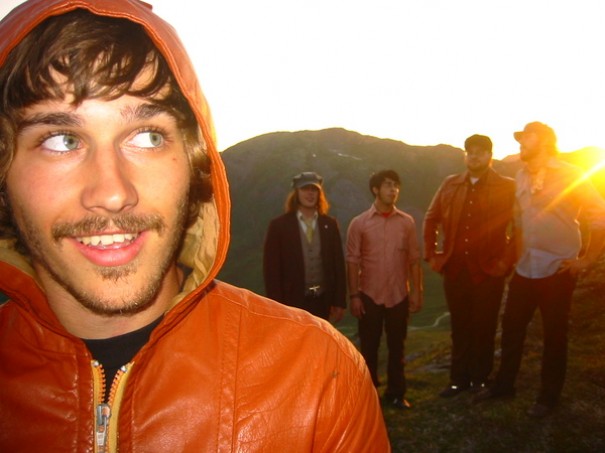Nuevo video de Portugal. The Man: "Sleep Forever"