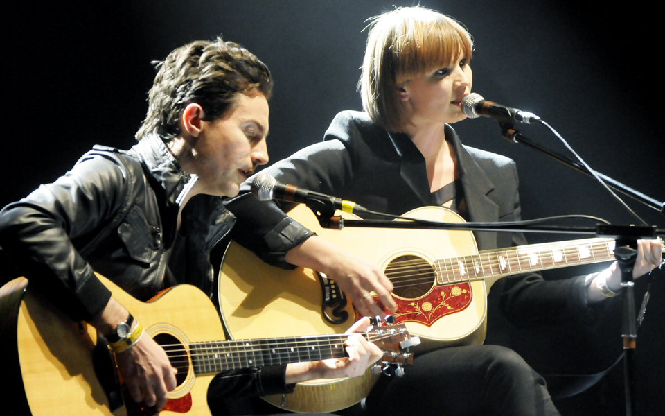The Raveonettes como nunca los habían escuchado