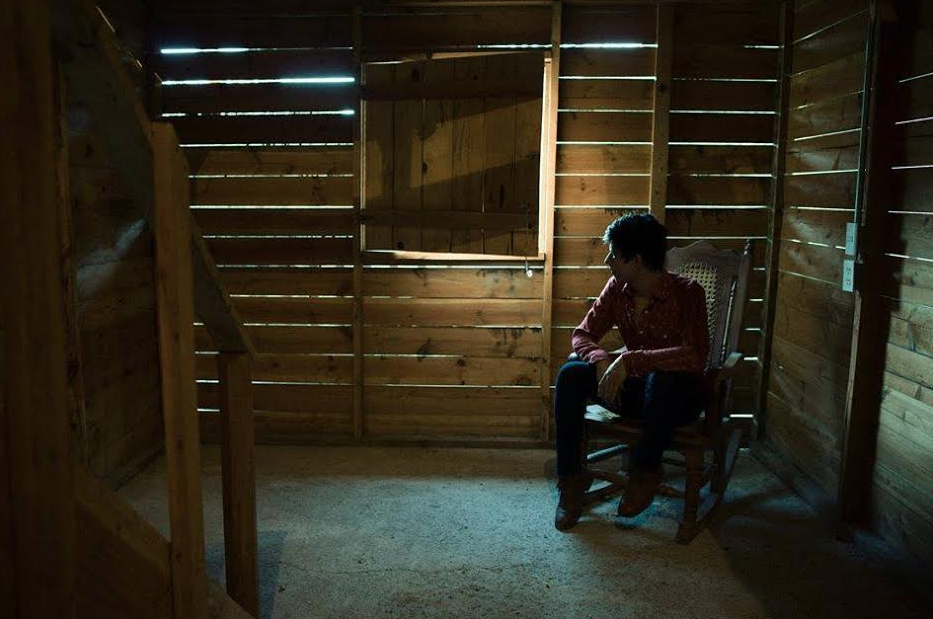 Les presentamos "Luz", el nuevo video de Charlie Rodd