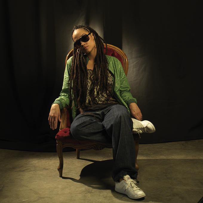 Alika nos recomienda hip-hop latino, nos habla de su nuevo disco y nos ...