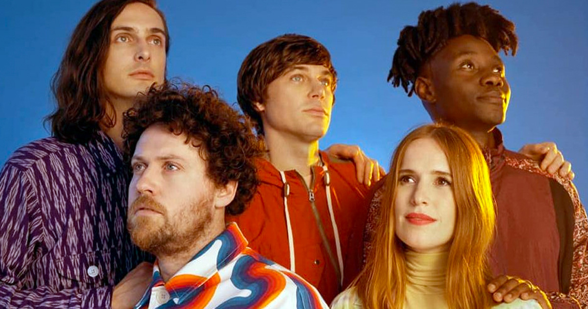 ¡Metronomy estrena canción, escucha "Up, Higher"!