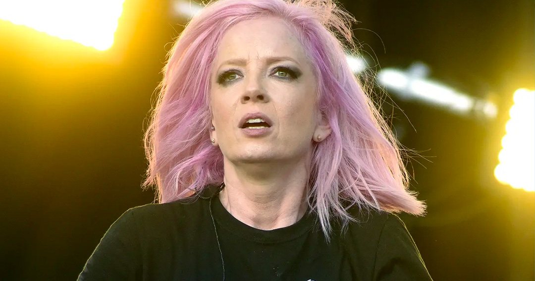Shirley Manson dice que "es imposible vivir de la música" hoy en día